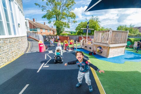 Shapes Day Nursery Reigate